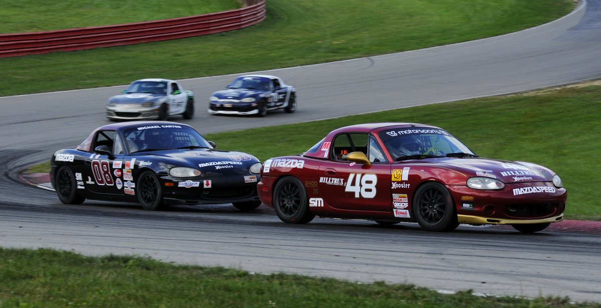 Justin Hille Takes Flag-to-Flag Spec Miata Victory in the SCCA Runoffs ...